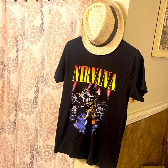 NIRVANA | Shirts | Preloved Nirvana Tee | Poshmark